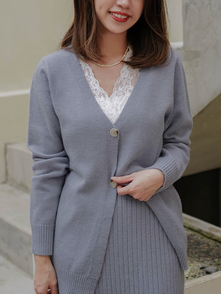 V領雙釦針織外套 | Fancy Made